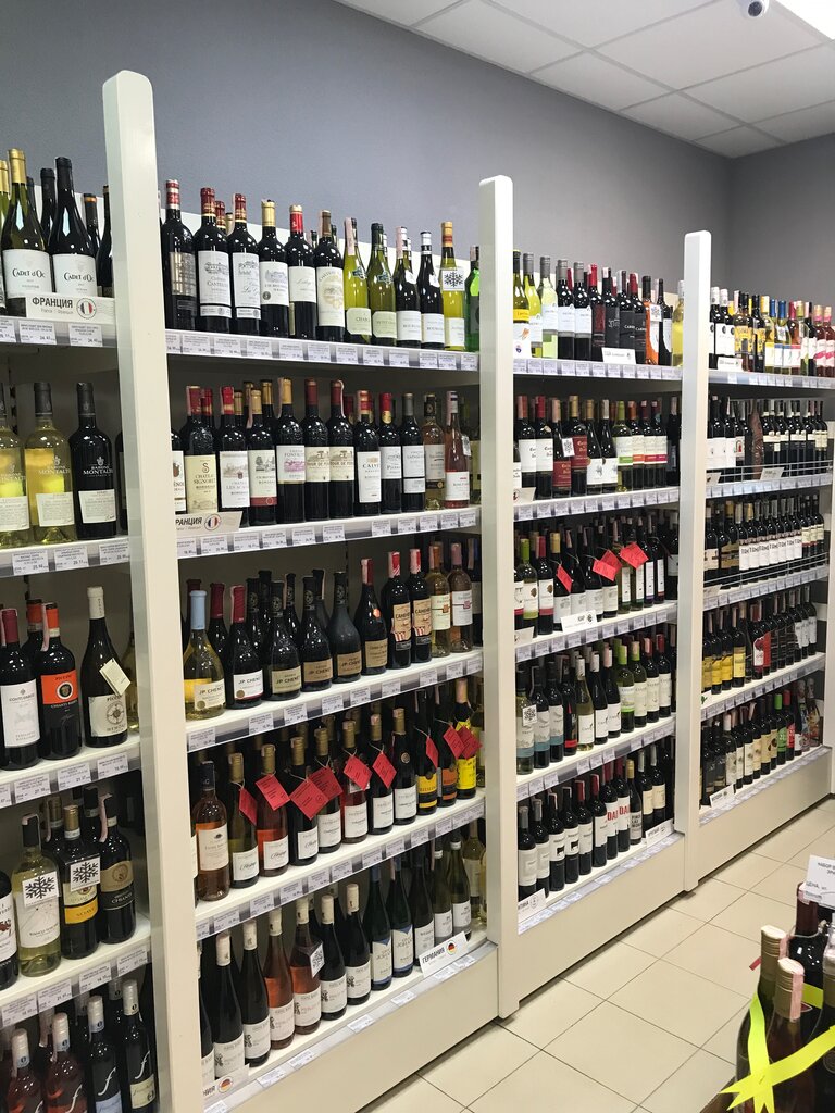 Alkollü içecekler Vino's Tut, Minsk, foto