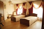 Dynasty (Krasniy Avenue No:153А), kısa süreli konaklama  Novosibirsk'ten