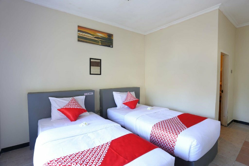 Otel Oyo 1651 Purnama Beach Hotel, , foto