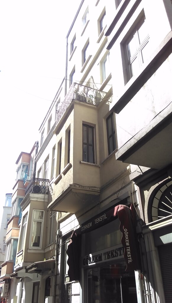 Kostüm mağazaları Horozlu ve Sihirli Sandık, İstanbul, foto