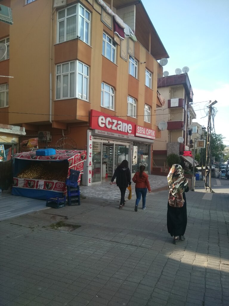 Eczaneler Erzurum Eczanesi, İstanbul, foto
