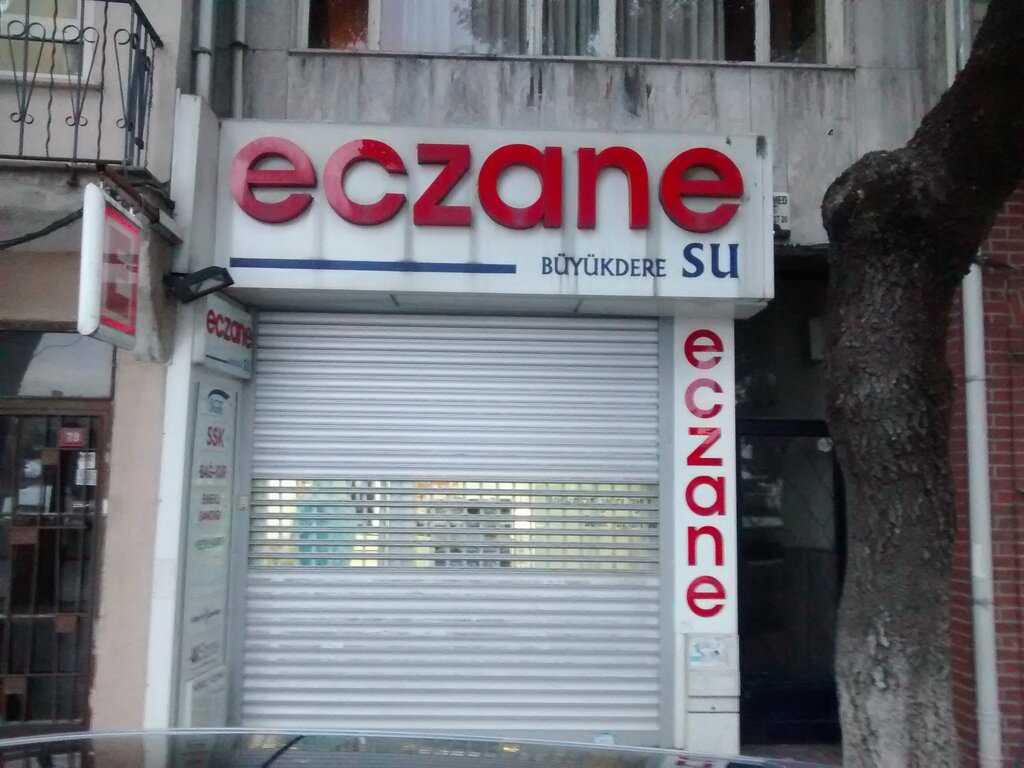 Eczaneler Büyükdere Su Eczanesi, İstanbul, foto