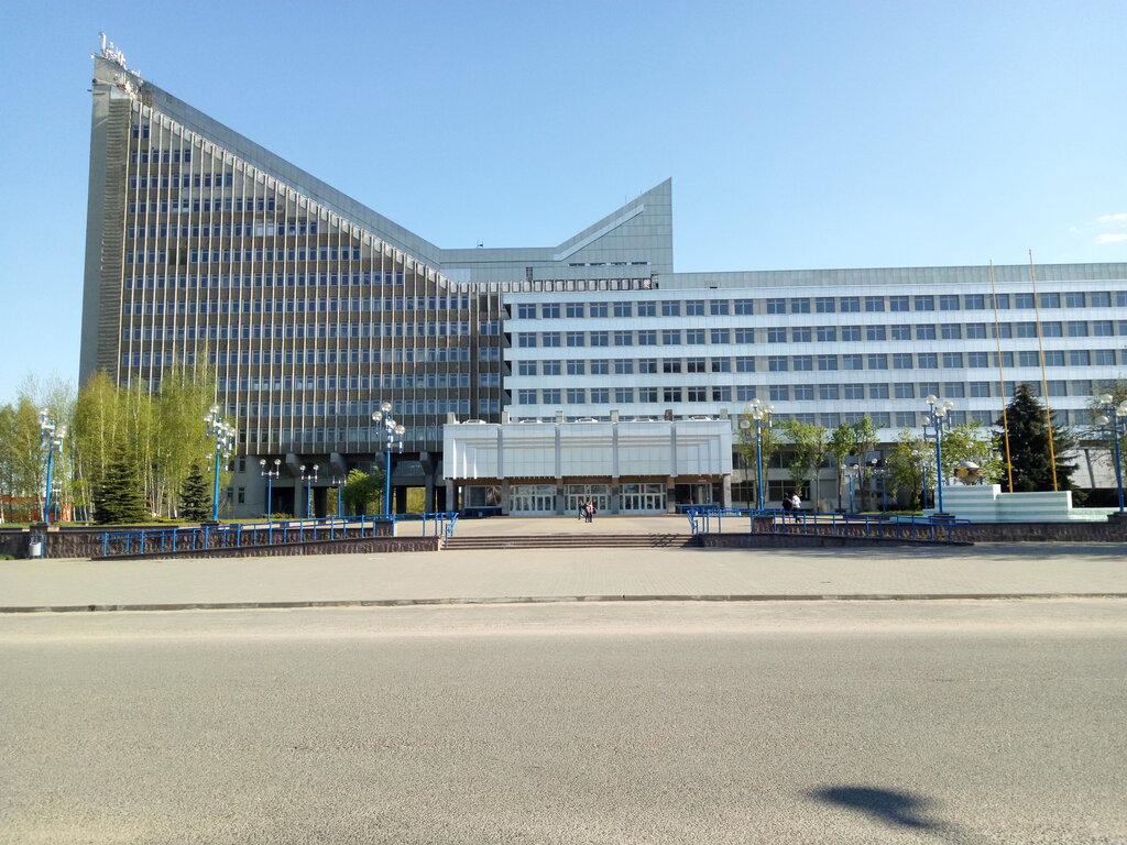 Üniversiteler Belorussky natsionalny tekhnichesky universitet, Kafedra proyektirovaniya dorog, Minsk, foto