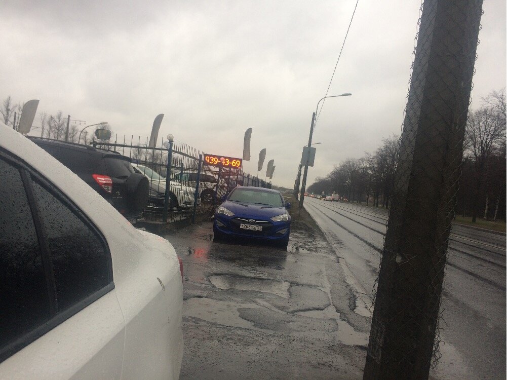 Otoparklar Garazhnaya avtostoyanka № 19, Saint‑Petersburg, foto