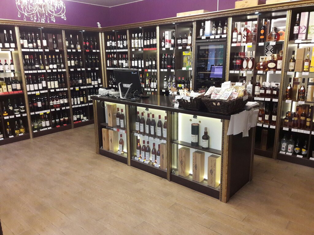 Alkollü içecekler VIA Vino, Puşkin, foto