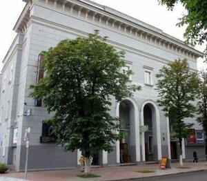 Kalinin cinema (vulica Kamunaraŭ No:4), sinemalar  Gomel'den