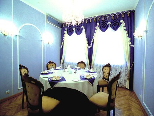 Kafe Pridesnyansky, Chernigov, foto
