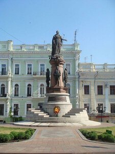 Памятник основательнице Одессы Екатирине II (Odesa, Katerynynska ploshcha), park, sokak heykeli  Odesa'dan