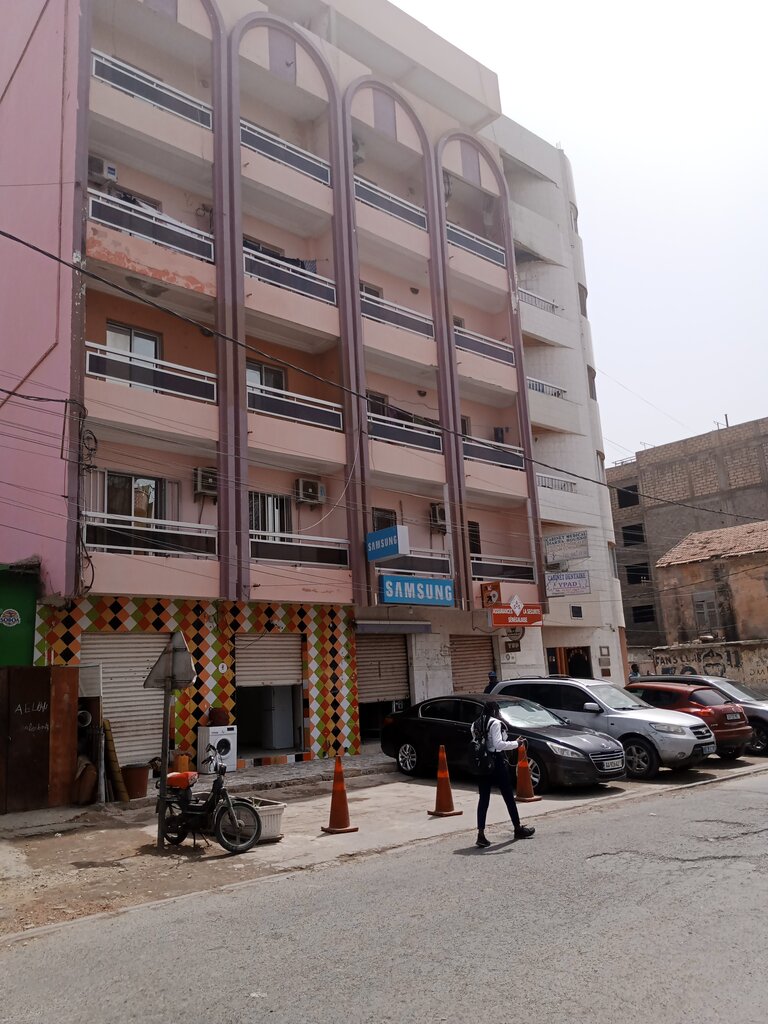 Aile sağlığı merkezi Cabinet Medical Diarra Bousso, Dakar, foto