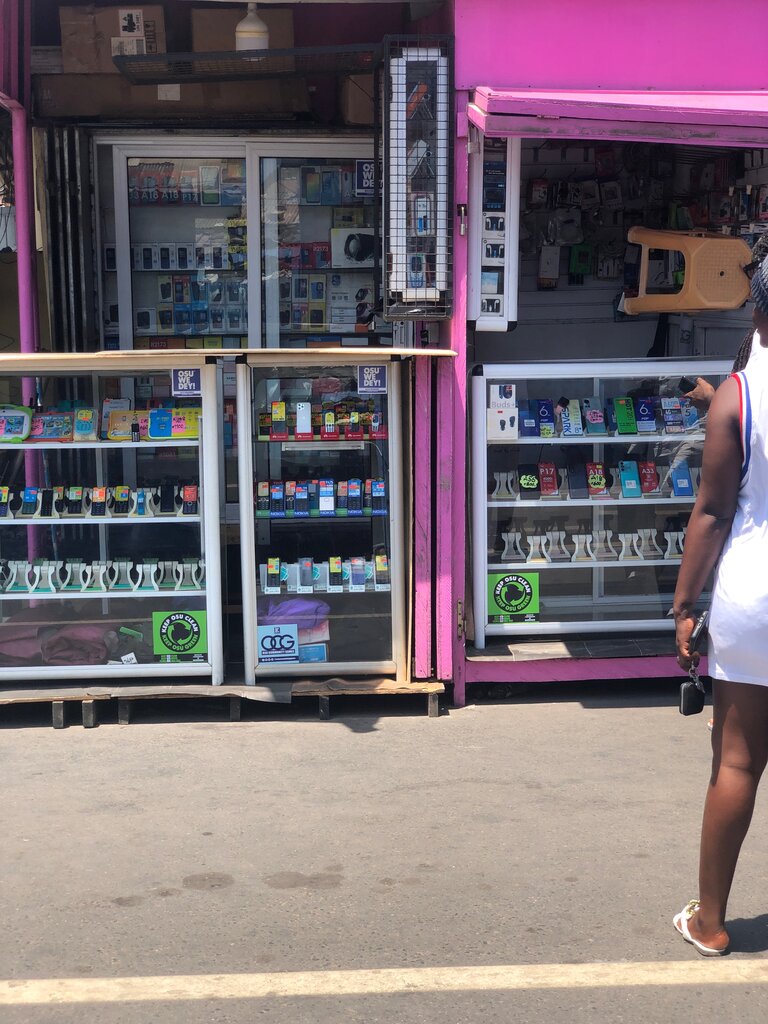 Cep telefonu aksesuarları Plus Ten Electronic, Akra, foto