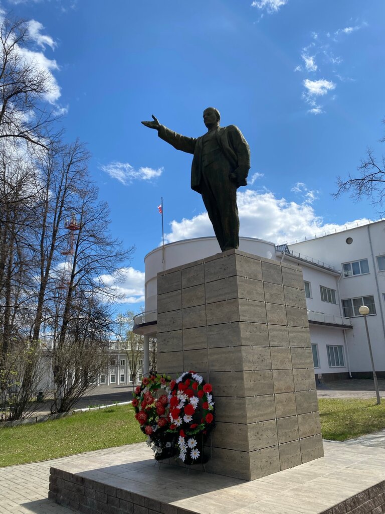 Anıt, heykel В.И. Ленин, Kulebaki, foto