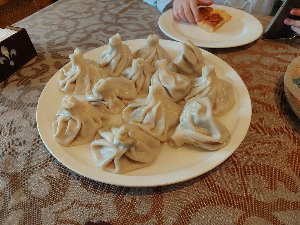 Kafe Pirosmani, Şçerbinka, foto