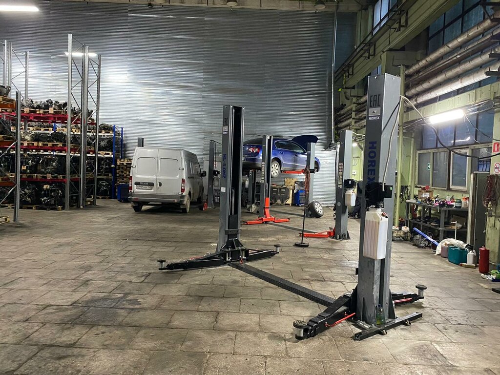 Otomobil servisi TechCenterPerovo, Moskova, foto