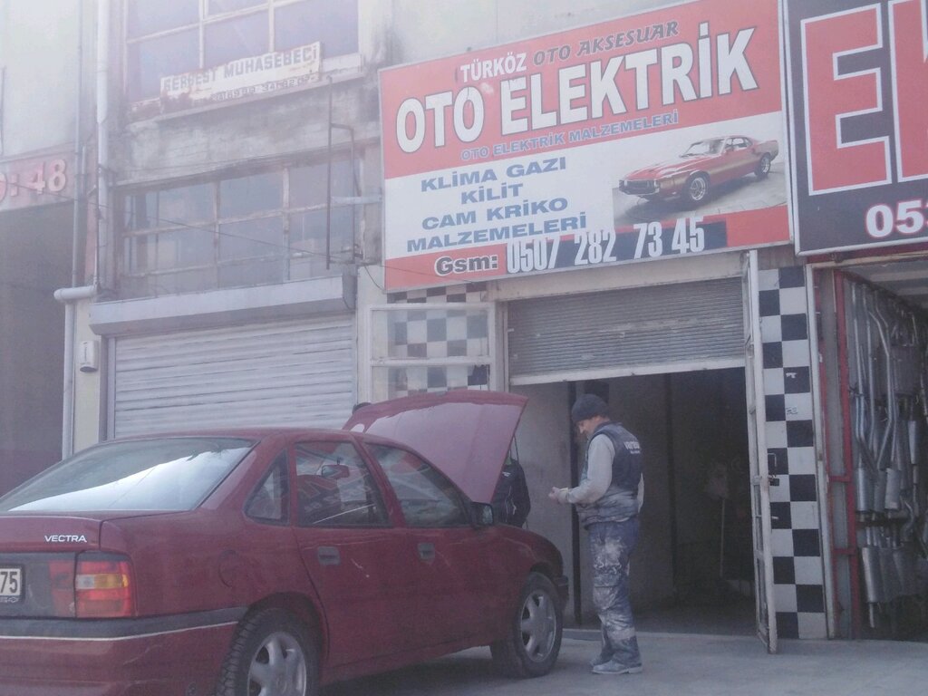Otomobil yedek parçaları Tusa Otomotiv, Ankara, foto
