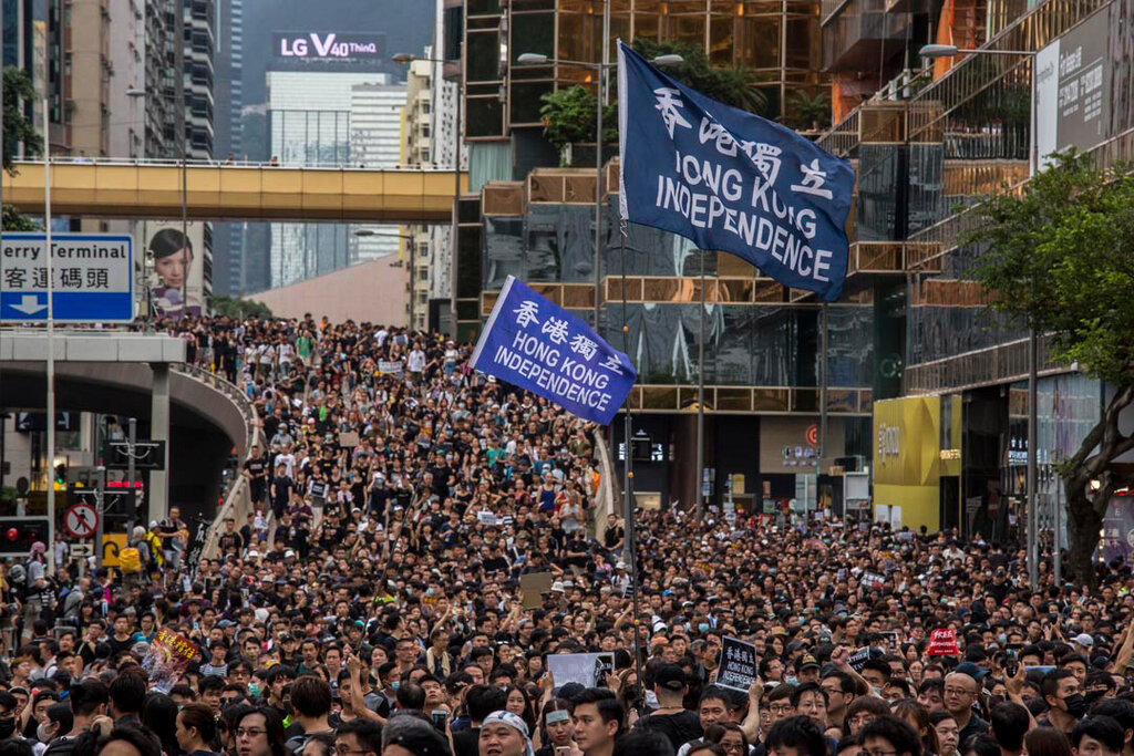 Toplu taşıma durağı Gateway, Kowloon, foto