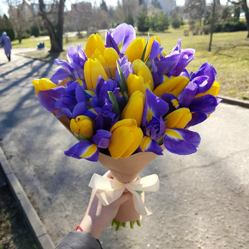 Çiçekçiler Inter-Flora, Jeleznogorsk, foto