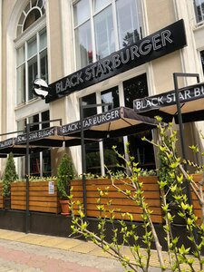 Fast food Black Star Burger, Soçi, foto