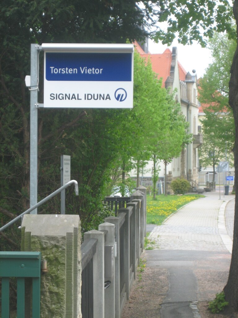 Sigorta şirketleri Signal Iduna Versicherung Torsten Vietor, Saksonya, foto