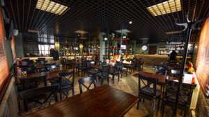 Cafe Ayan (1-ya Traktovaya ulitsa No:1А, selo Ugdan), kafe  Zabaykalski krayından