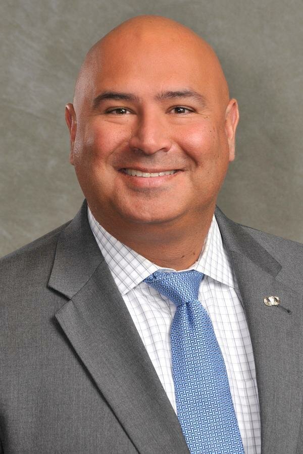 Yatırım fonu firmaları Edward Jones - Financial Advisor: Jesse L Carranza, Texas, foto