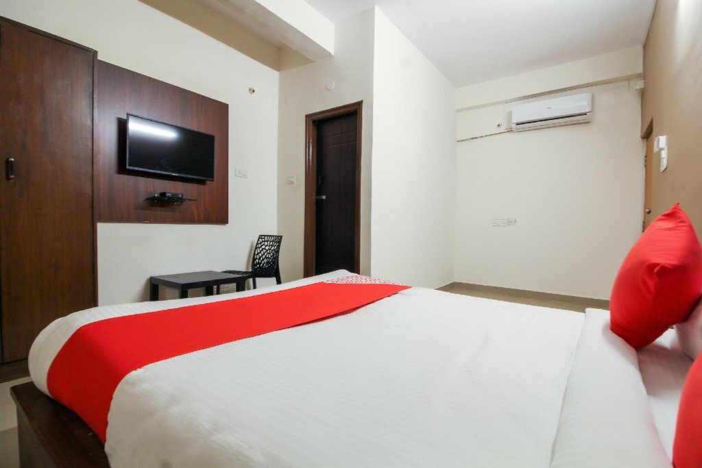 Otel Oyo 67803 R-inn, Haydarabat, foto