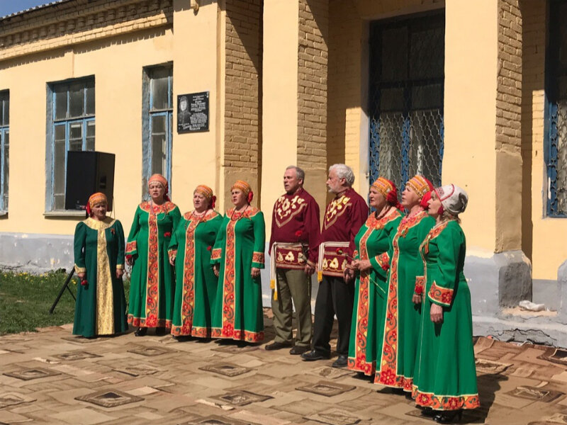 Anıt levhası, anıt taş Памятная плита Героя Советского Союза Р.П. Куклева, İvanovskaya oblastı, foto