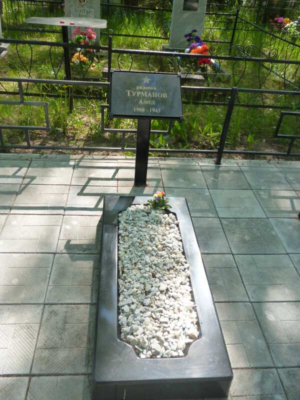 Anıt, heykel Воинское захоронение, Nijegorodskaya oblastı, foto