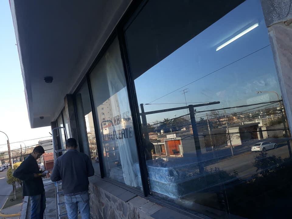 Cam ve cam ürün üreticisi Vidrios Relevante, Dünya, foto