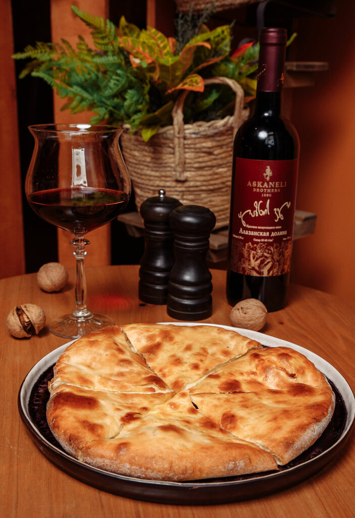 Kafe Adjarik & Hinkalik, Vladivostok, foto