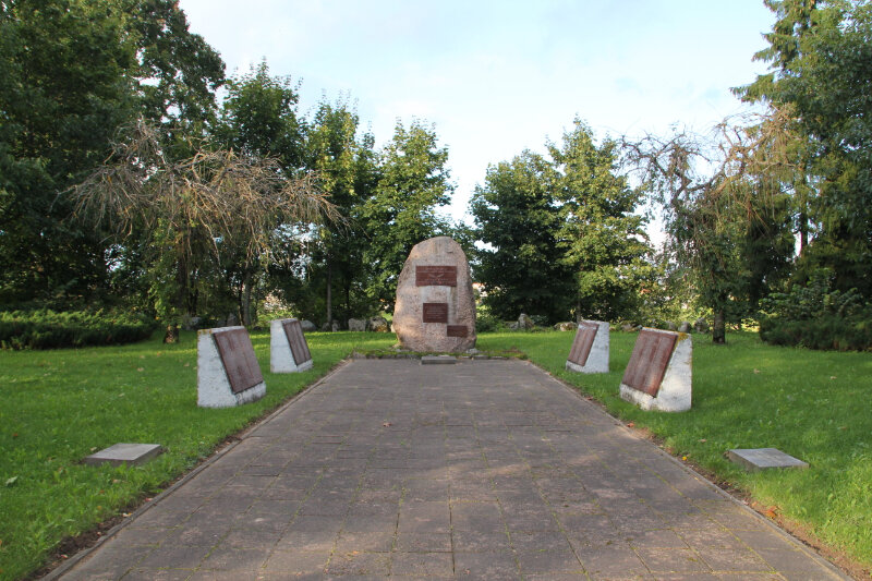 Anıt, heykel Sovietų kariai, kritę per Didįjį Tėvynės karą 1941–1945 m., Klaipeda Vilayeti, foto