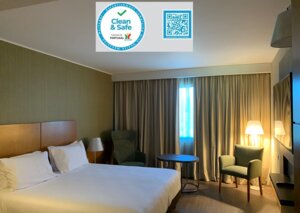Mercure Porto Gaia Hotel (Porto, Vila Nova de Gaia, Rua Manuel Moreira de Barros, 621), otel  Porto'dan