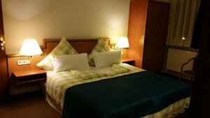 Hotel Residenz (Bavaria, Ansbach, Maximilianstraße), otel  Ansbach'tan