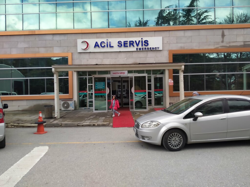 Acil yardım hizmeti Gerede Devlet Hastanesi Acil Servisi, Gerede, foto
