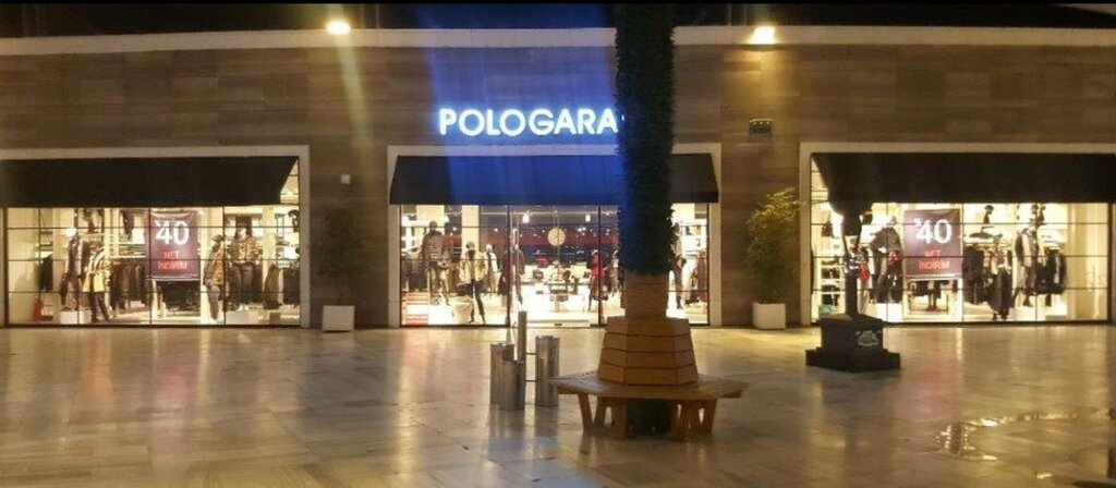 Giyim mağazası Pologarage, İstanbul, foto