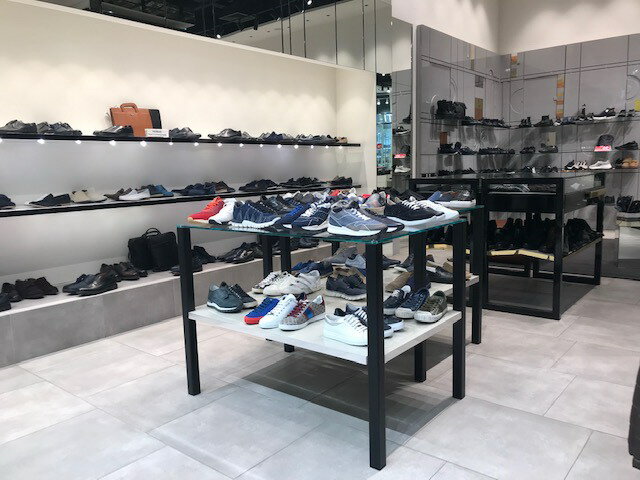 Ayakkabı mağazaları No One, Moskova, foto