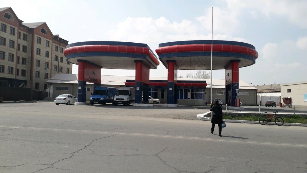 Benzin istasyonu Avtozapravka, Fergana, foto