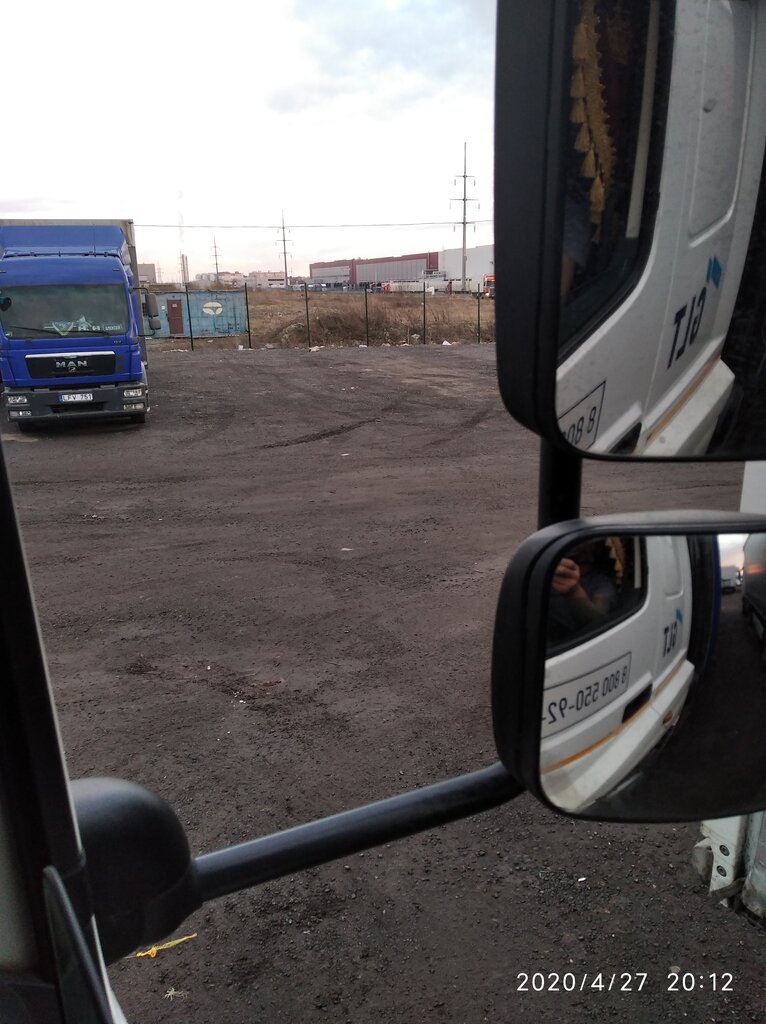 Otopark alanı Грузовая стоянка, Saint‑Petersburg, foto
