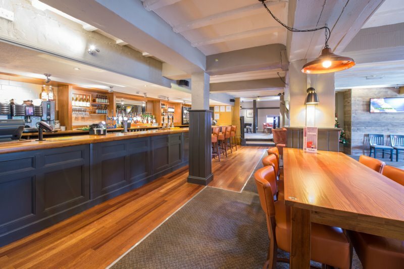 Restoran The Somerford Beefeater, , foto