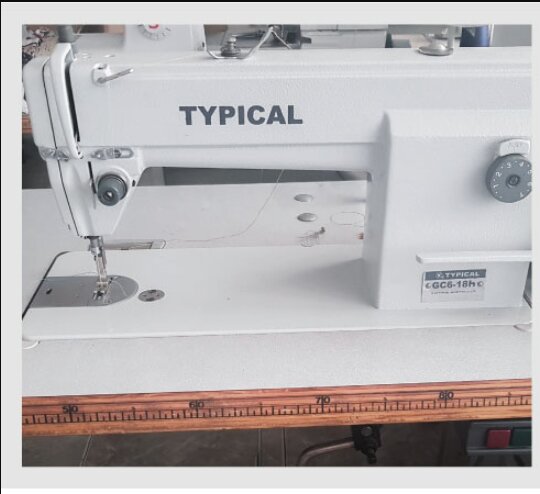 Dikiş ekipmanları Jaimer Sewing Machines, Bogota, foto