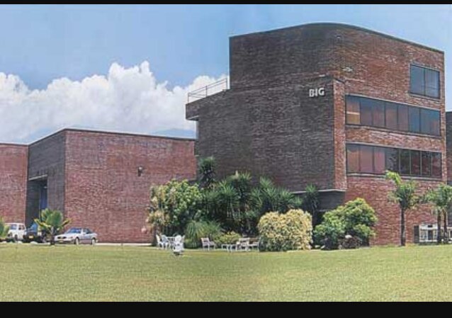 Otomobil yedek parçaları Big, , foto