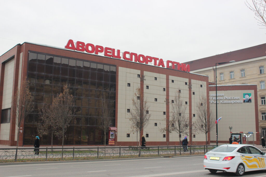 Çok amaçlı spor tesisleri Sports Complex GGNTU, Grozni, foto