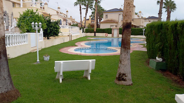 Bahçe ekipmanları ve teknolojileri Emotions Mantenimiento de Jardines y Piscinas, Valensiya, foto