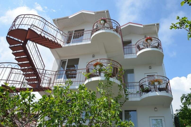 Otel Parusnik, Aluşta, foto