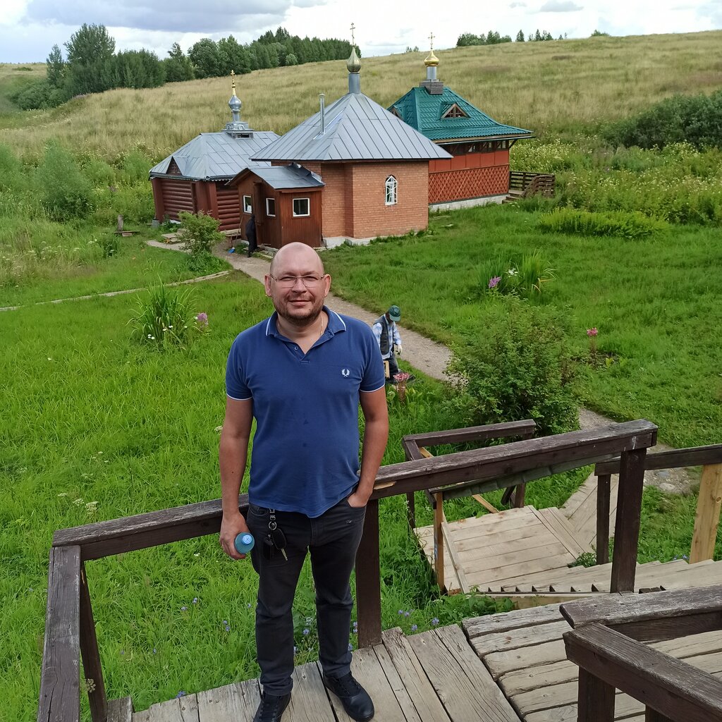 Maden suları, pınarlar ve çeşmeler Istochnik Nikity Stolpnika, Pereslavl‑Zalesski, foto