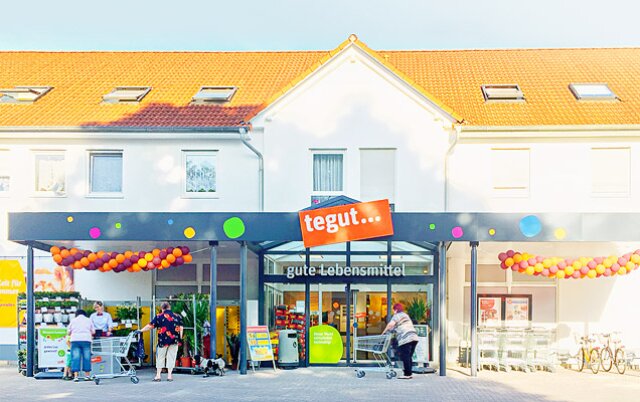 Süpermarket Tegut... gute Lebensmittel, Gotha, foto