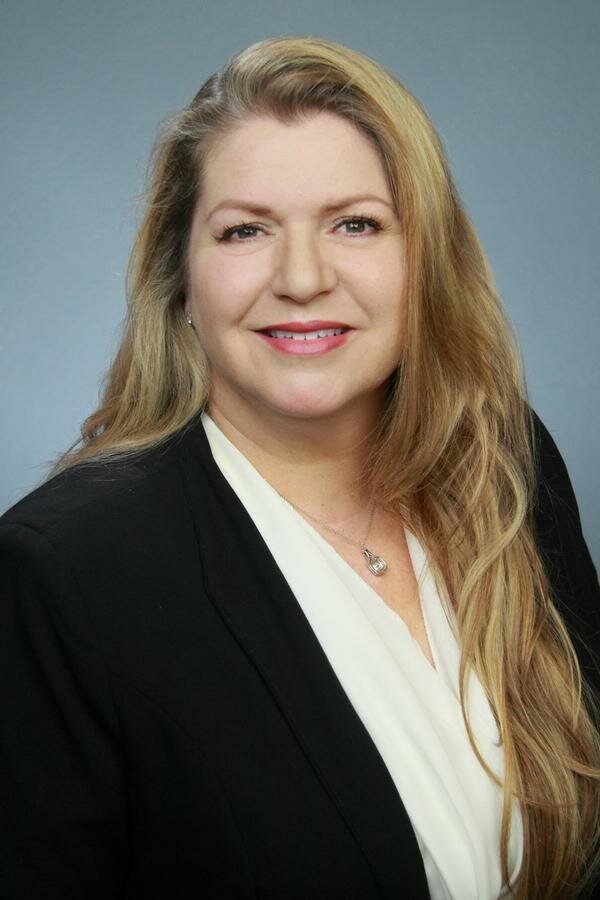 Yatırım fonu firmaları Edward Jones - Financial Advisor: Nancy Letarte, Arizona Eyaleti, foto