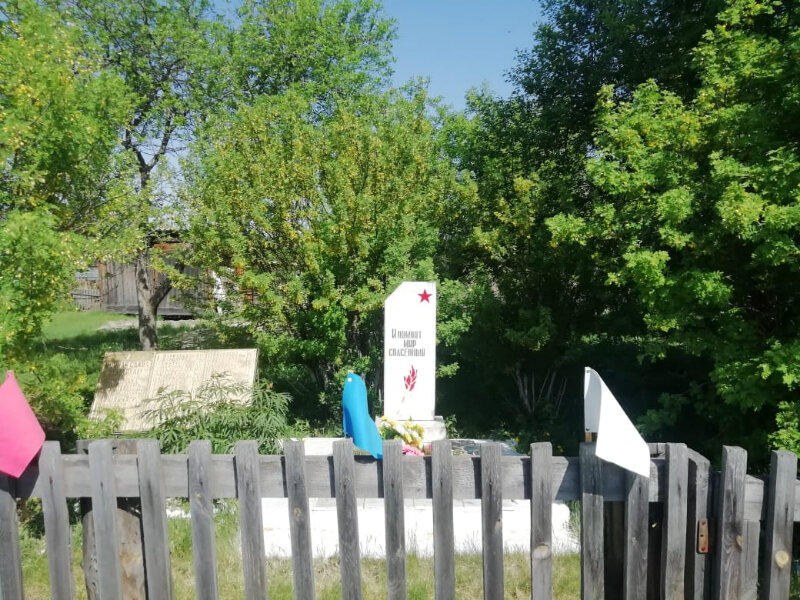 Anıt, heykel Павшим воинам в Великой Отечественной войне, Krasnoyarski krayı, foto