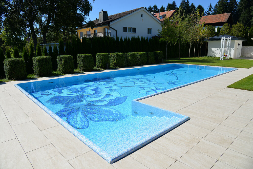 Saunalar Woodtli Schwimmbadtechnik GmbH, Zürih, foto
