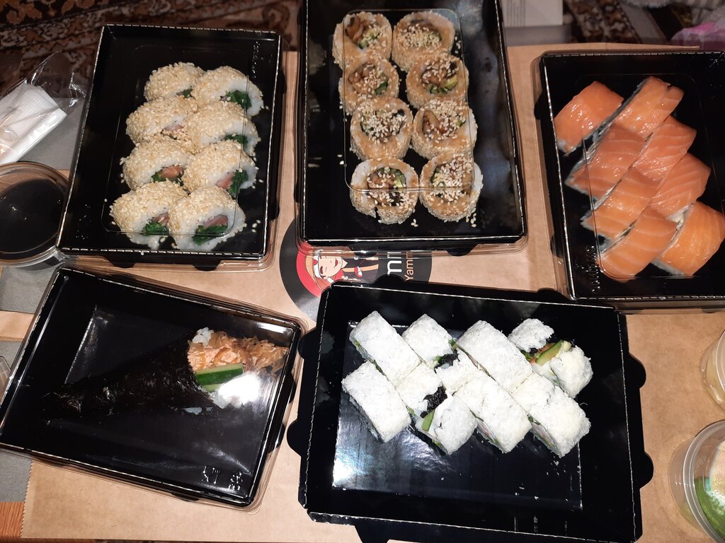 Suşi restoranı Димми Ямми, Barnaul, foto