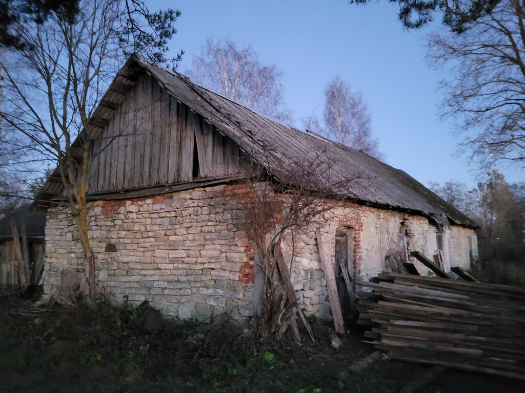 Turistik yerler Хозяйственная постройка, Saint‑Petersburg ve Leningradskaya oblastı, foto